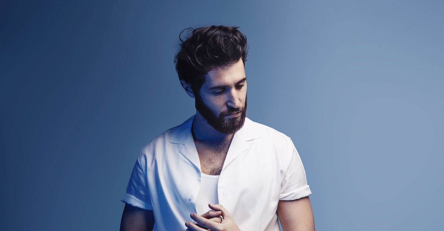 Broken Back is giving a private concert at the Monte-Carlo Bay Hotel ...